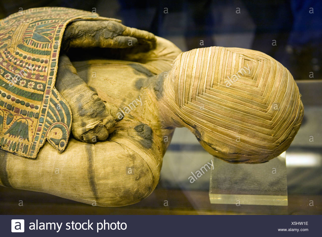 Embalmed Mummy Egypt High Resolution Stock Photography and Images - Alamy