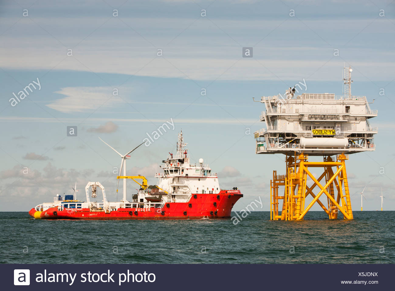 Cable Laying Vessel Uk High Resolution Stock Photography and Images - Alamy