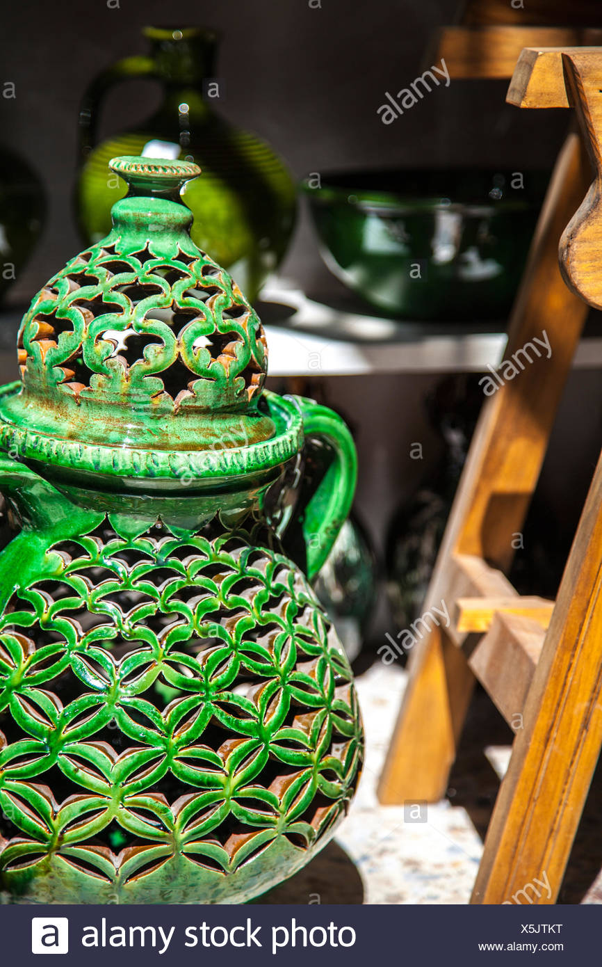 Spanish Pottery Jug High Resolution Stock Photography and Images - Alamy