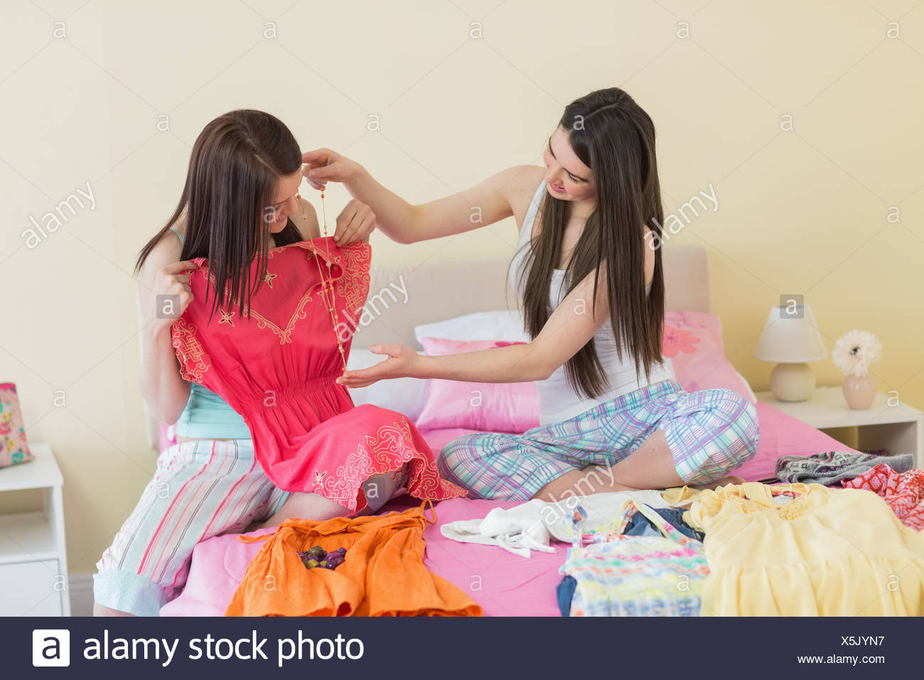 Girls Sleepover High Resolution Stock Photography and Images - Alamy