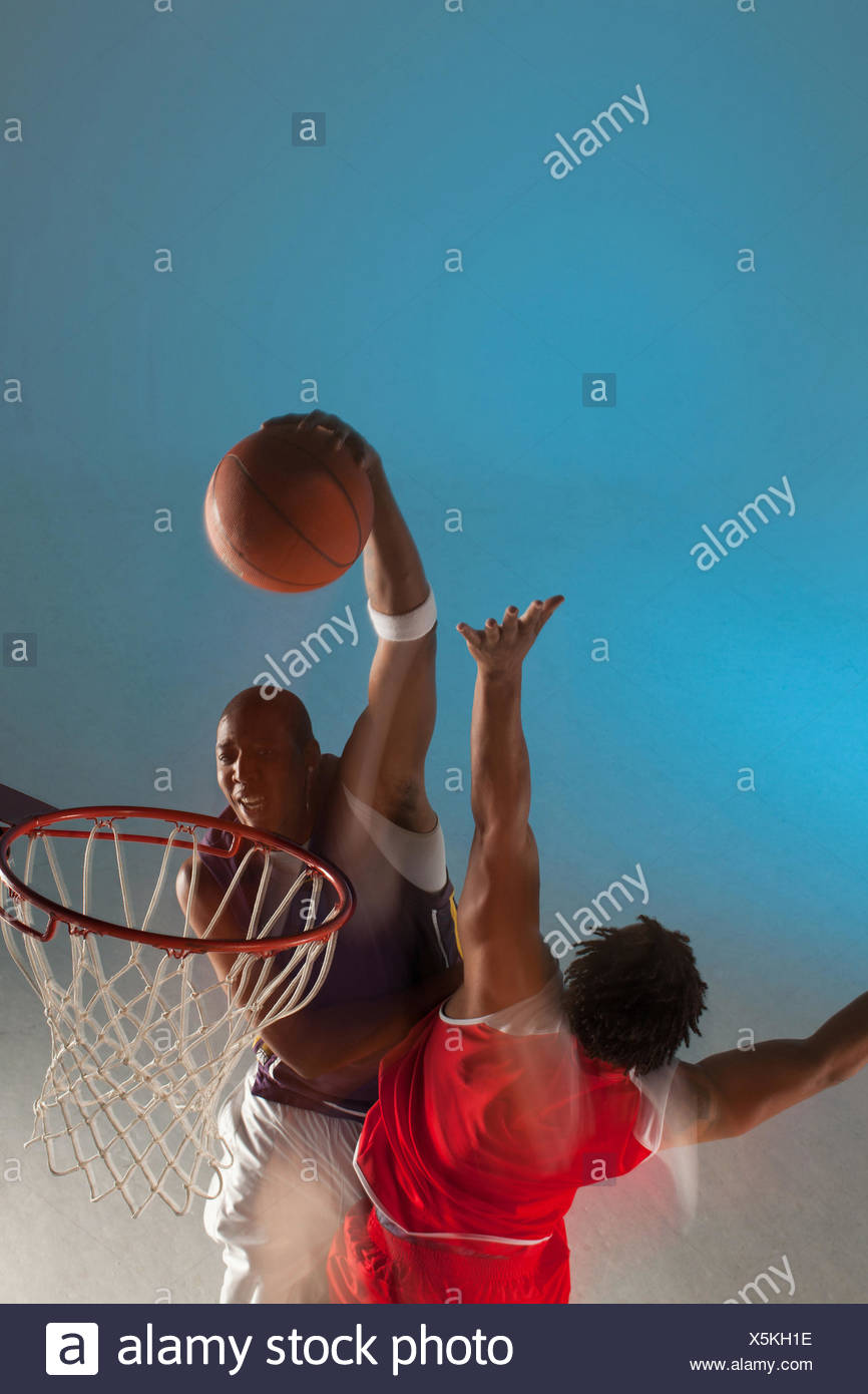 Dunking Ball Stock Photos & Dunking Ball Stock Images - Alamy