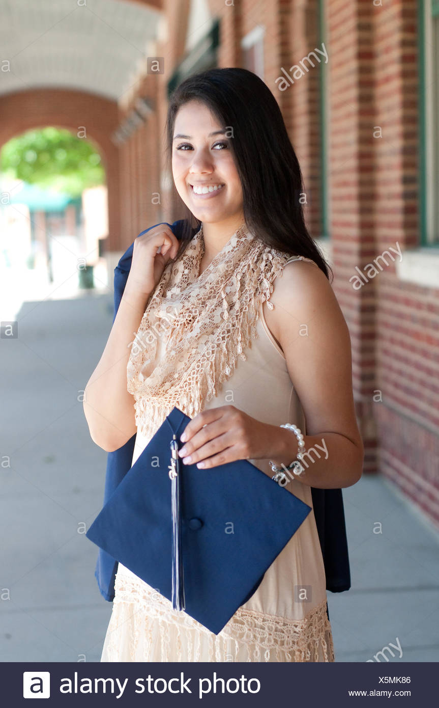 High School Senior Girl Portrait High Resolution Stock Photography and ...