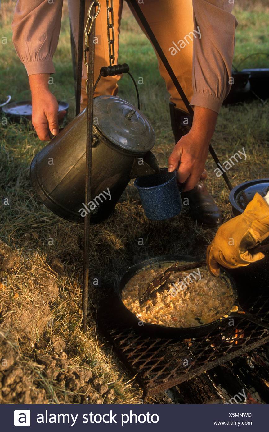 Cowboys Campfire High Resolution Stock Photography and Images - Alamy