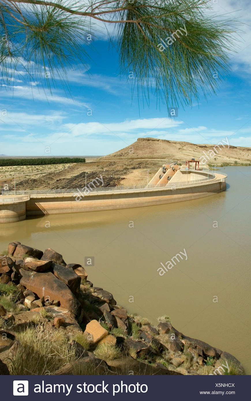 Naute Dam And Storage Lake High Resolution Stock Photography and Images ...
