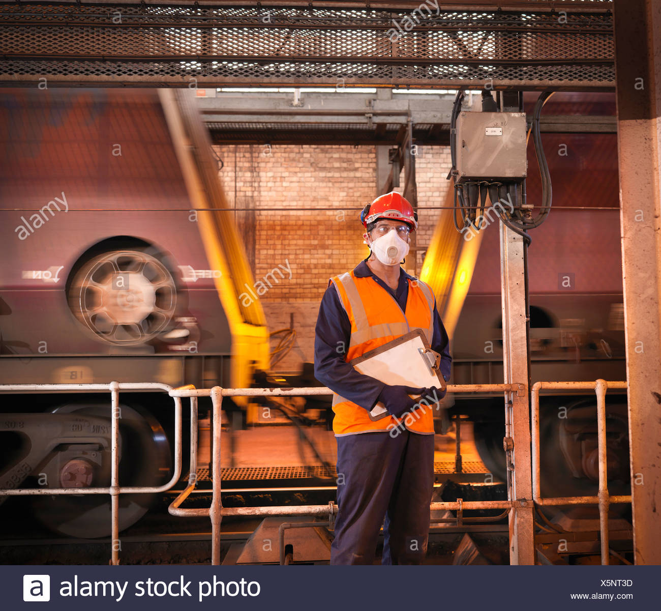 Face Mask Stock Photos & Face Mask Stock Images - Alamy