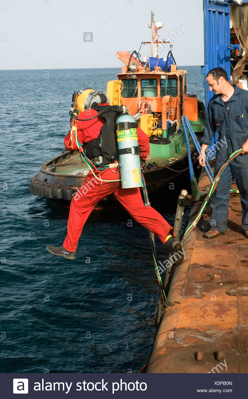 Commercial Diver High Resolution Stock Photography and Images - Alamy