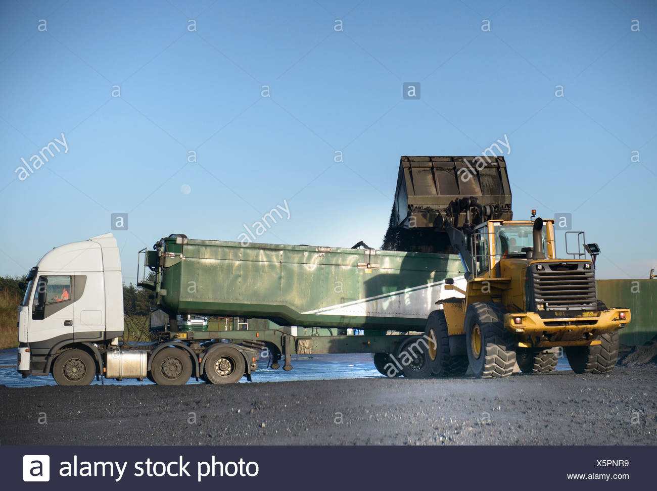 Coal Truck Loading High Resolution Stock Photography and Images - Alamy