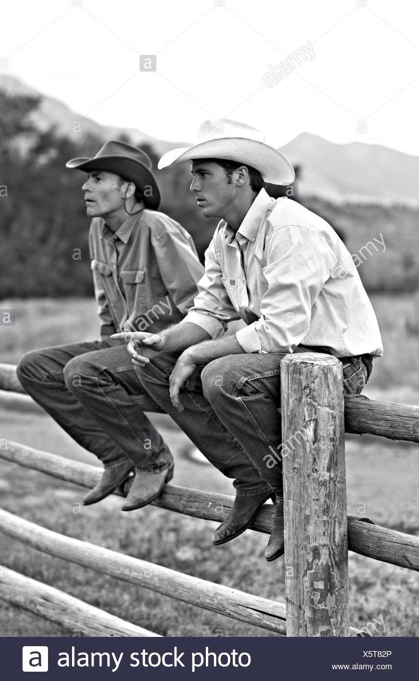 Ranch Fence High Resolution Stock Photography and Images - Alamy