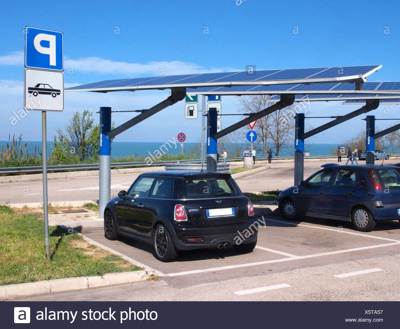 Solar Expressway High Resolution Stock Photography and Images - Alamy