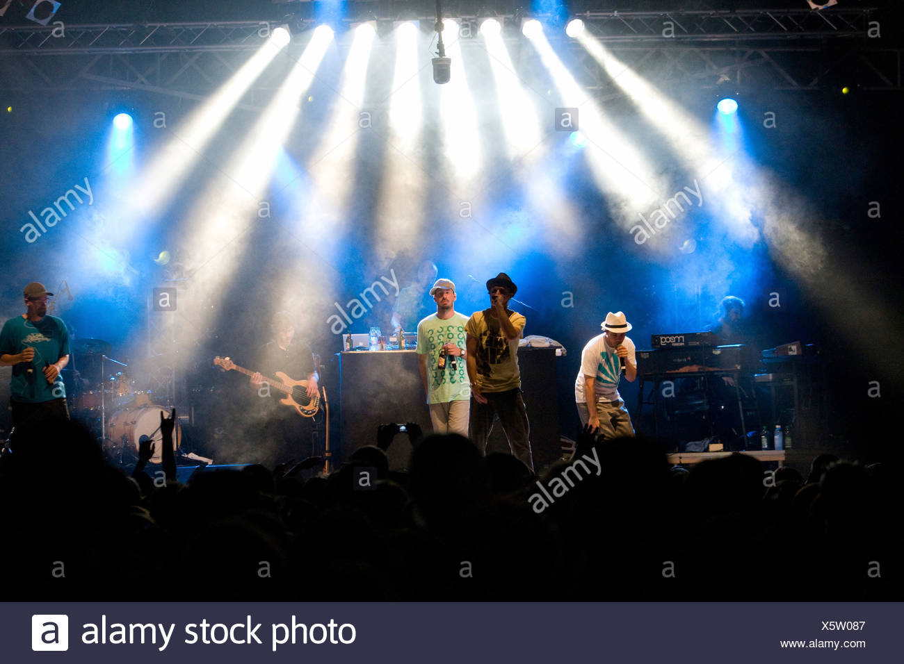 Soundcheck Stock Photos & Soundcheck Stock Images - Alamy