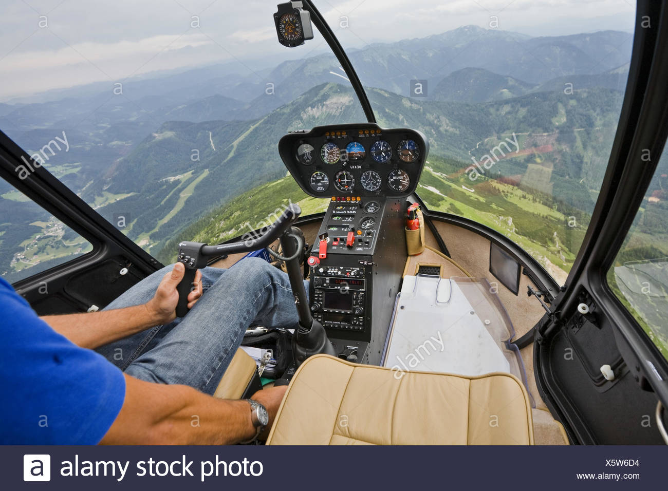 Helicopter Cockpit High Resolution Stock Photography and Images - Alamy