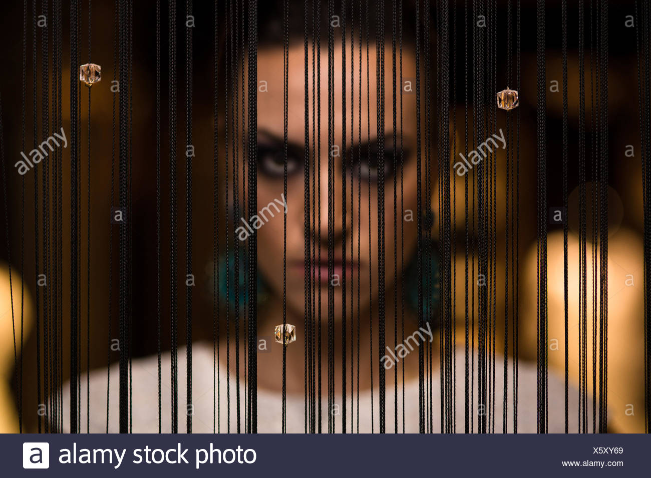 Direct Gaze Stock Photos & Direct Gaze Stock Images - Alamy