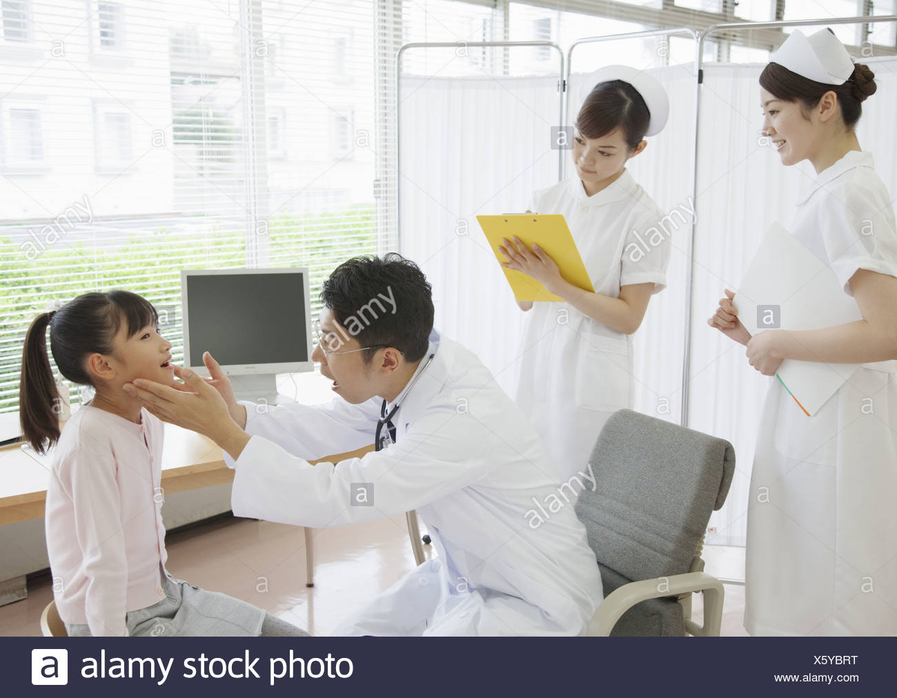 Palpation High Resolution Stock Photography and Images - Alamy