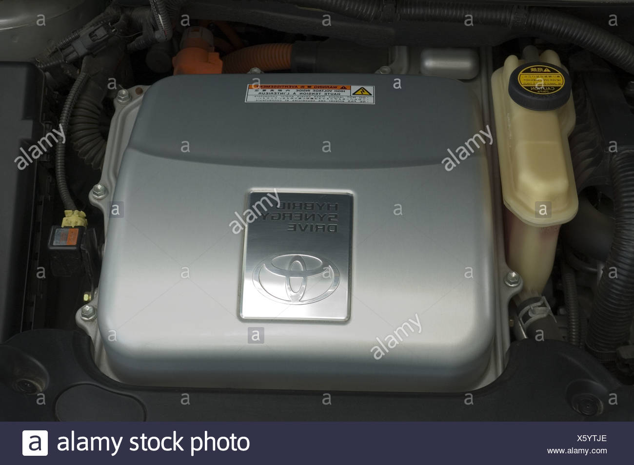 Hybrid Engine High Resolution Stock Photography and Images - Alamy