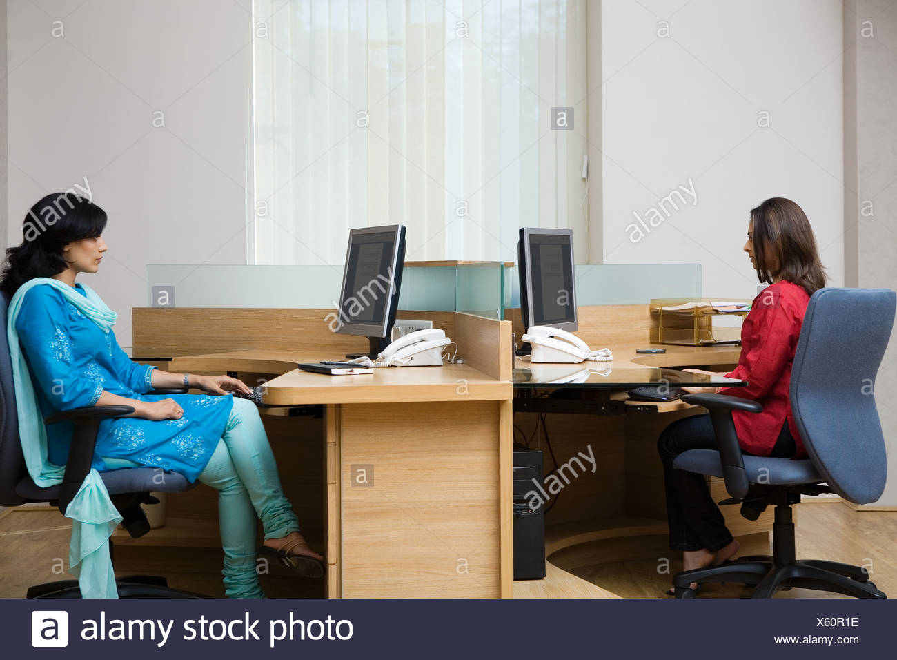 Indian Ethnic Stock Photos & Indian Ethnic Stock Images - Alamy