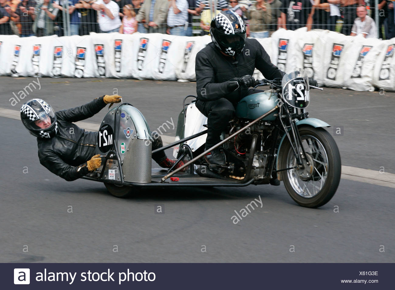 Triumph Motorcycle Sidecar Stock Photos & Triumph Motorcycle Sidecar ...