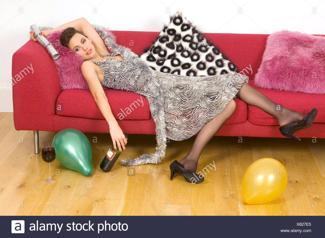 Drunk Passed Out Woman Stock Photos & Drunk Passed Out Woman Stock ...