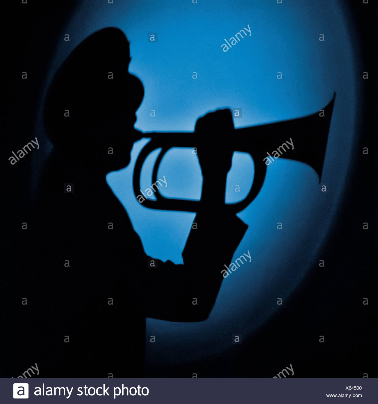 Bugle Military High Resolution Stock Photography and Images - Alamy