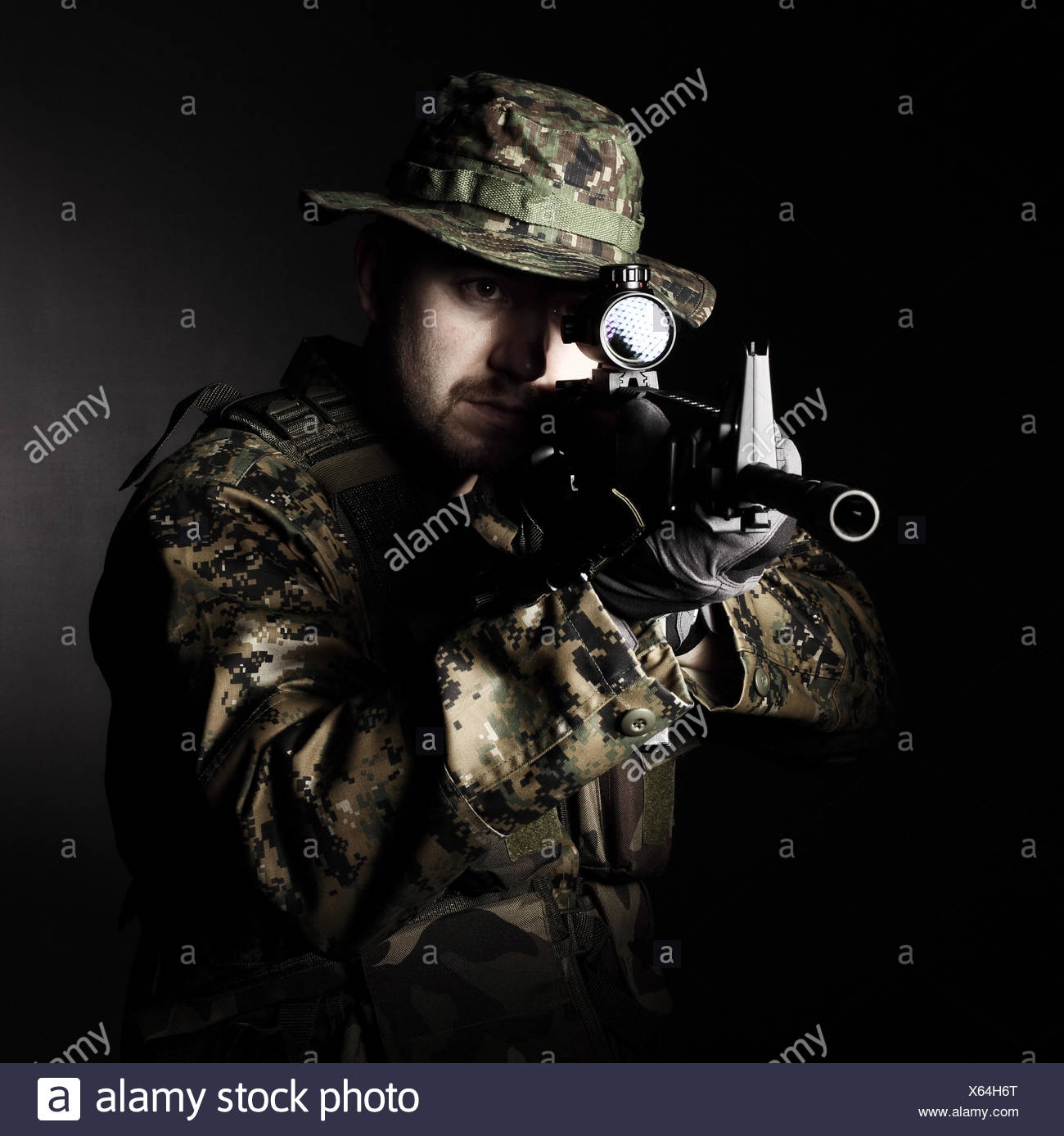 Swat Action Stock Photos & Swat Action Stock Images - Alamy