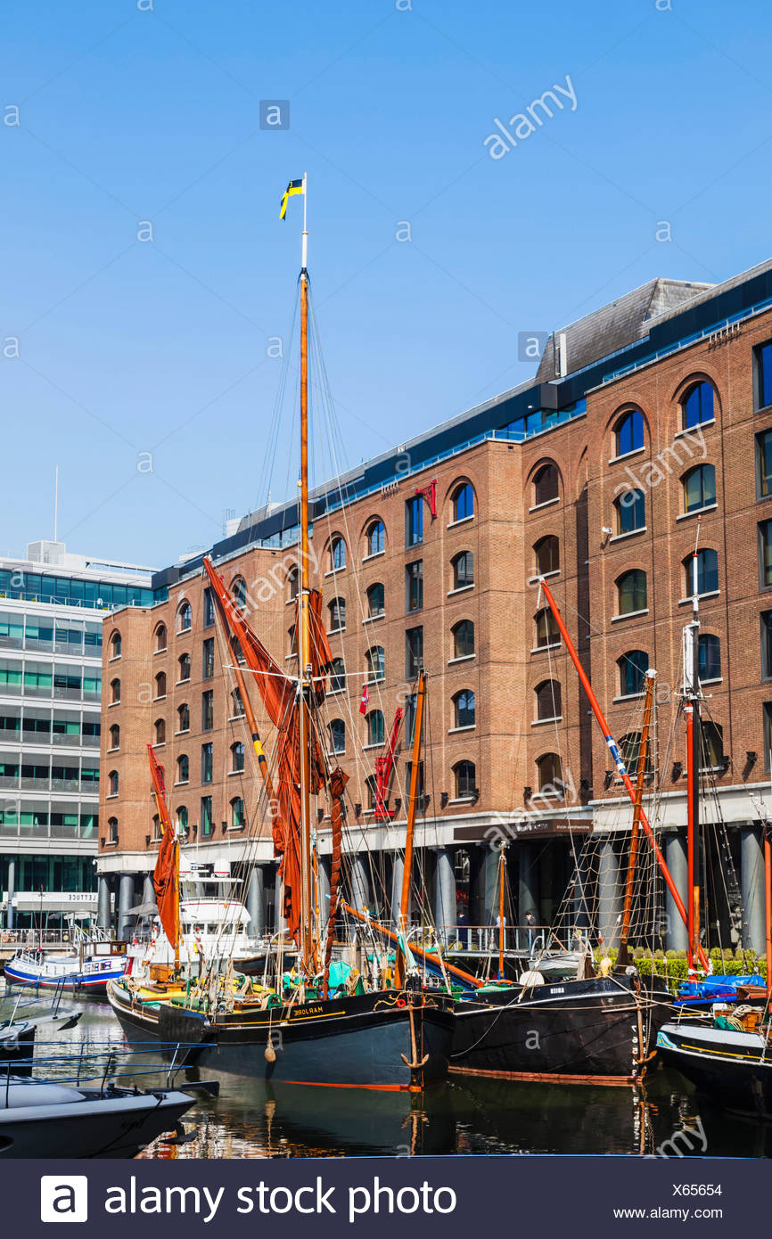 Wapping London Docks High Resolution Stock Photography and Images - Alamy