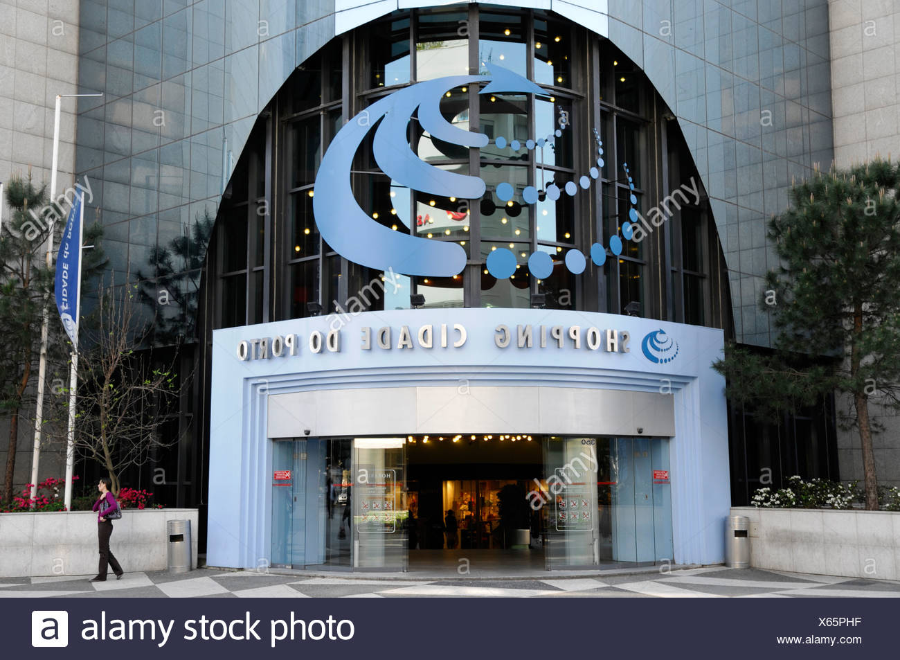 Shopping Cidade Do Porto Stock Photos & Shopping Cidade Do Porto Stock ...