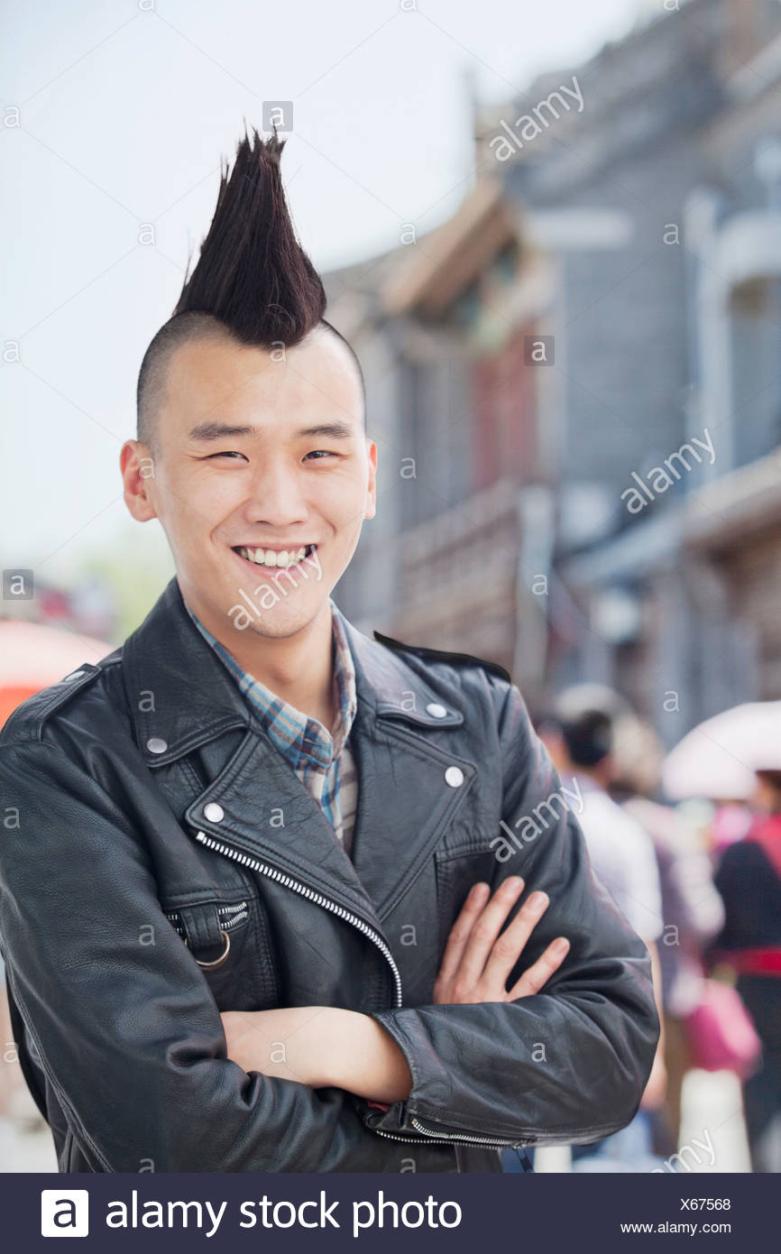 Mohawk Hair Man High Resolution Stock Photography and Images - Alamy