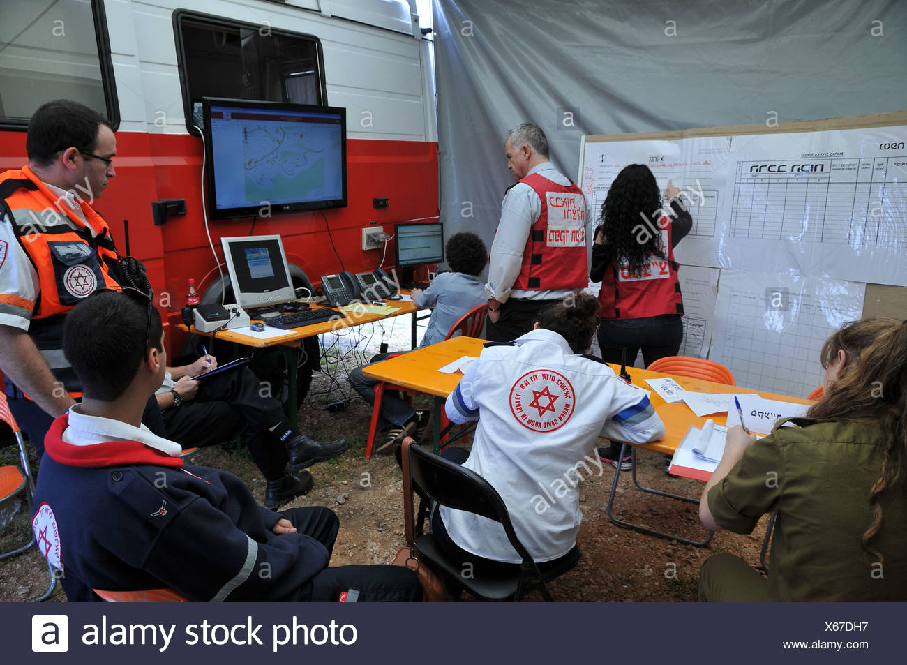 Emergency Command And Control High Resolution Stock Photography and ...