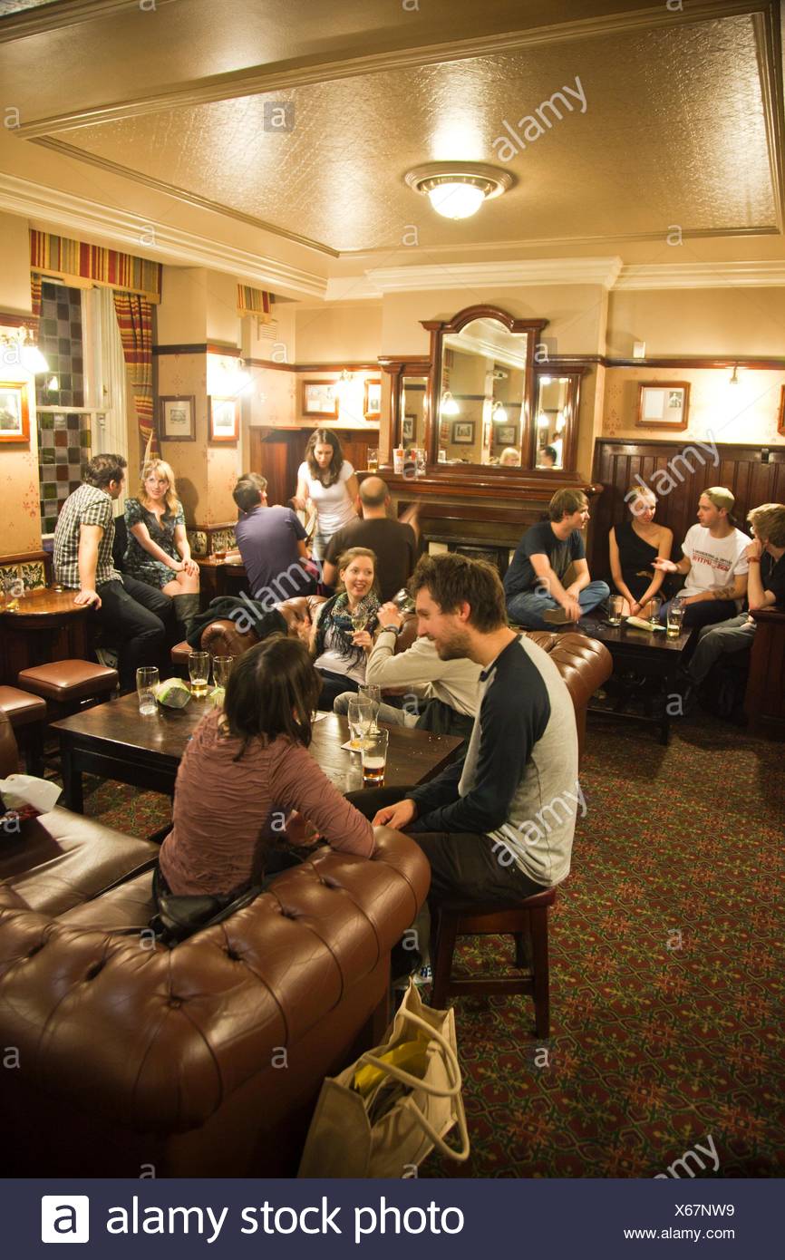 Chandos Pub London High Resolution Stock Photography and Images - Alamy