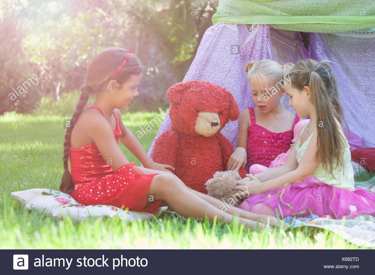 Three Bears High Resolution Stock Photography and Images - Alamy