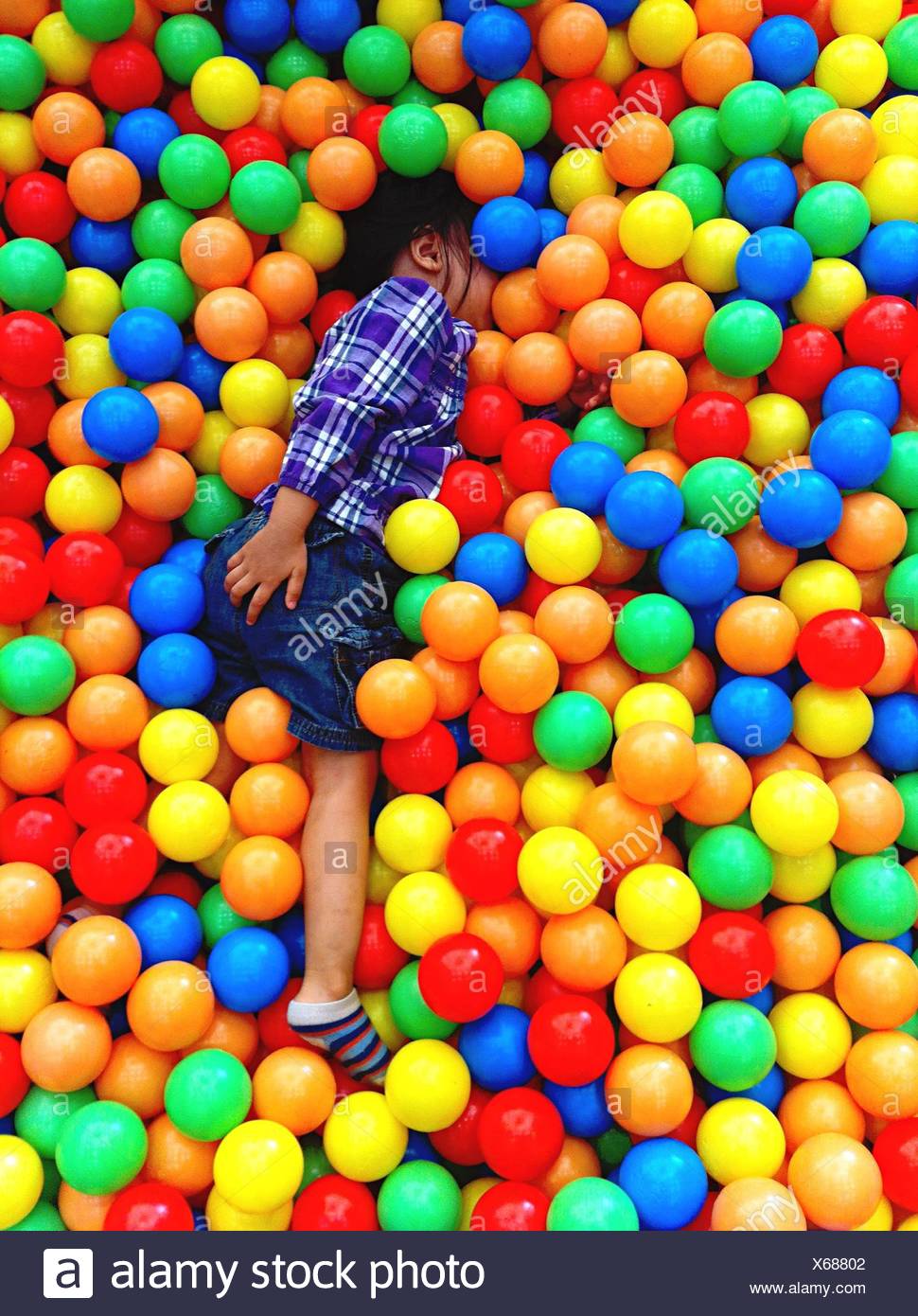 Ball Pit High Resolution Stock Photography and Images - Alamy