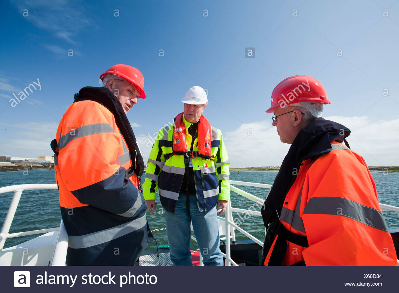 Offshore Worker Ppe High Resolution Stock Photography and Images - Alamy