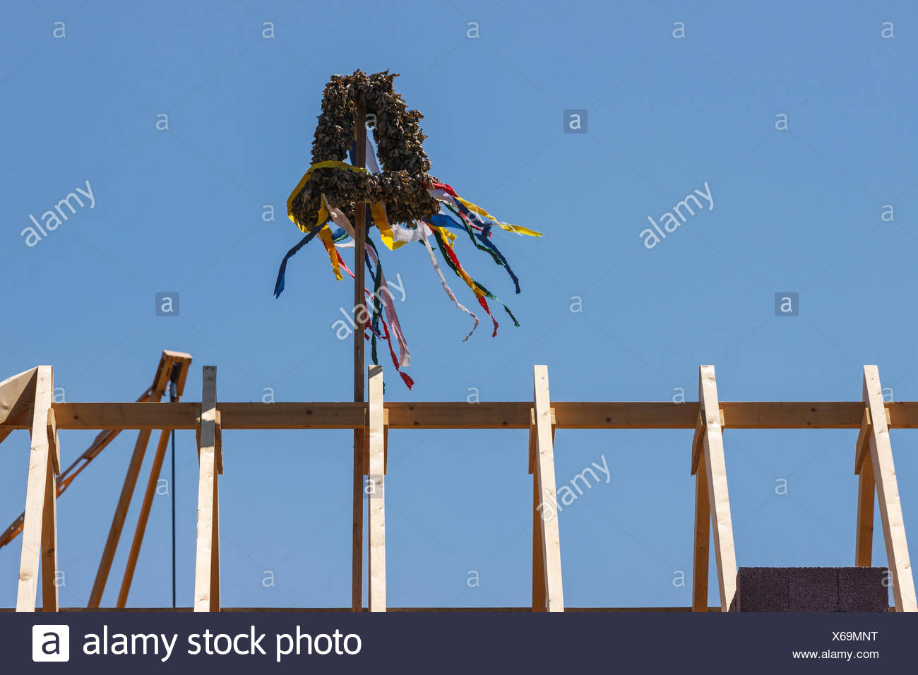 Topping Lift High Resolution Stock Photography and Images - Alamy