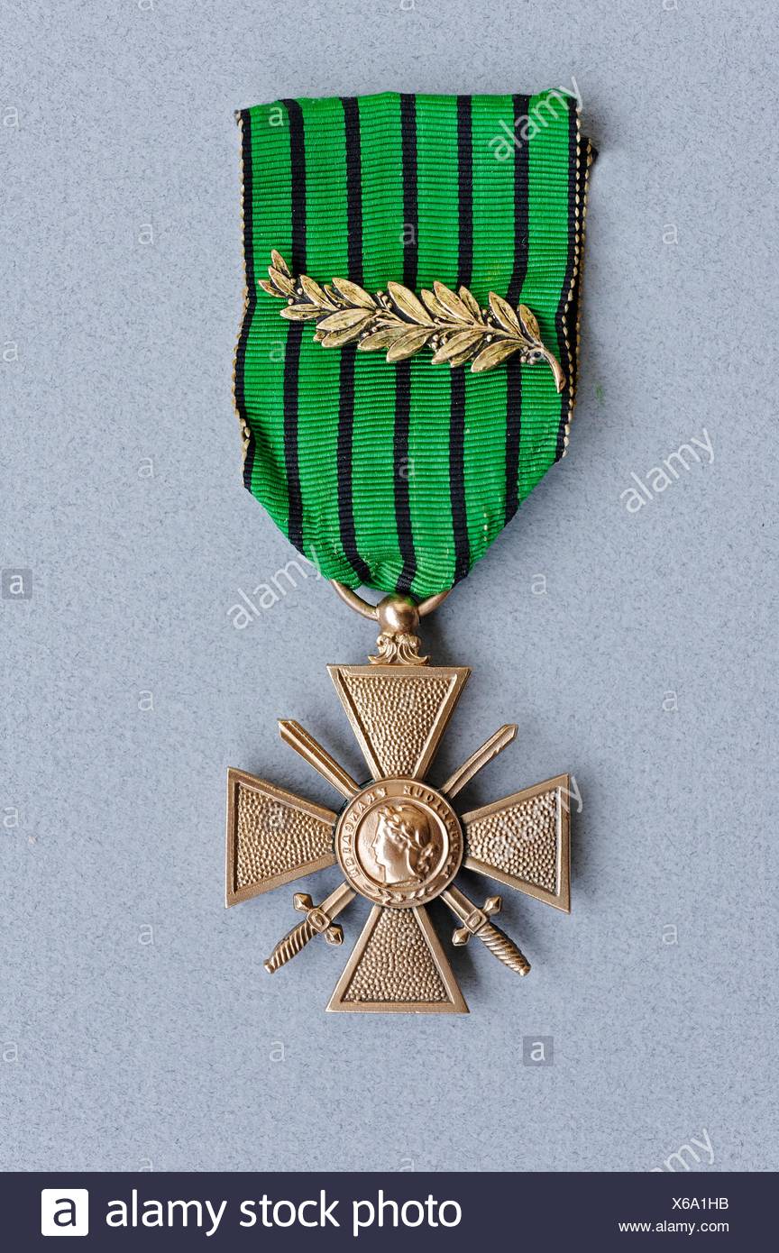 Croix De Guerre High Resolution Stock Photography and Images - Alamy