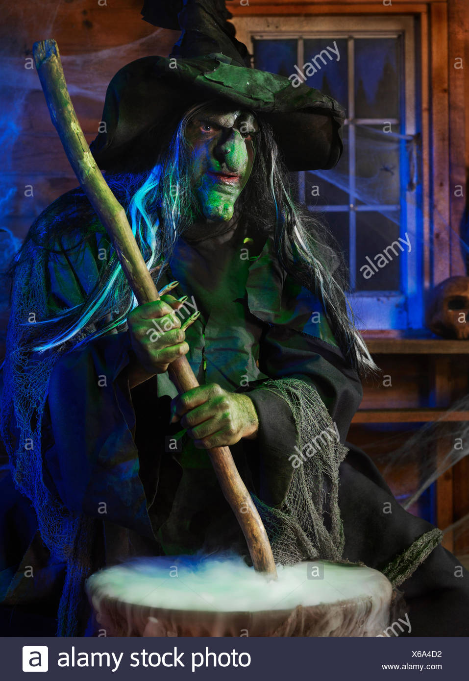 Stirring Cauldron Stock Photos & Stirring Cauldron Stock Images - Alamy