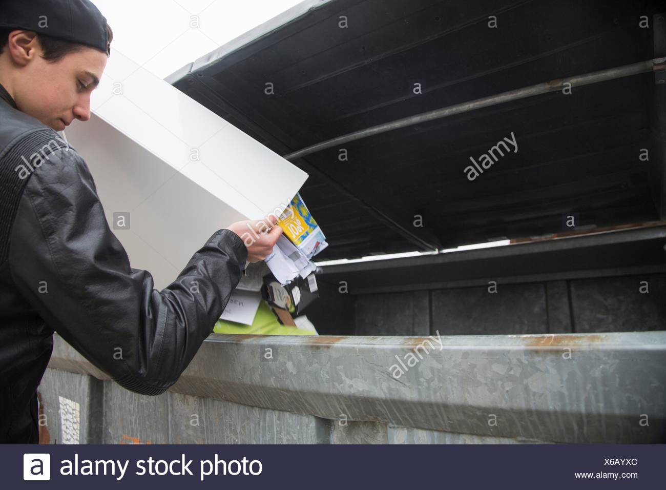 Emptying Rubbish Bin High Resolution Stock Photography and Images - Alamy