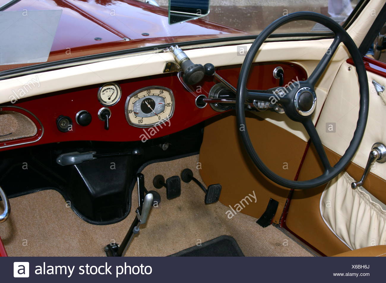 Oldtimer Cockpit High Resolution Stock Photography and Images - Alamy
