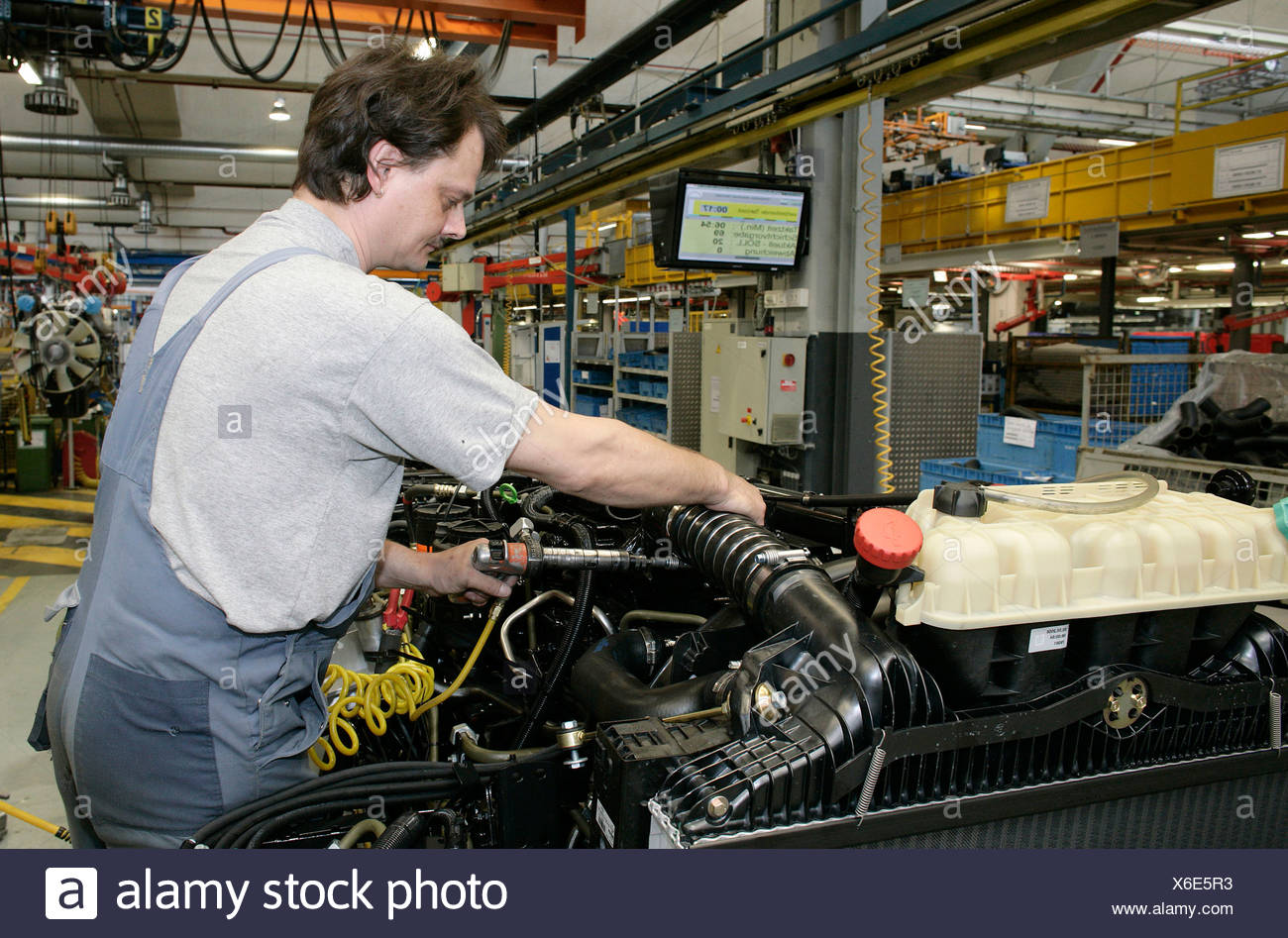 Commercial Motor Vehicle Industry High Resolution Stock Photography and ...