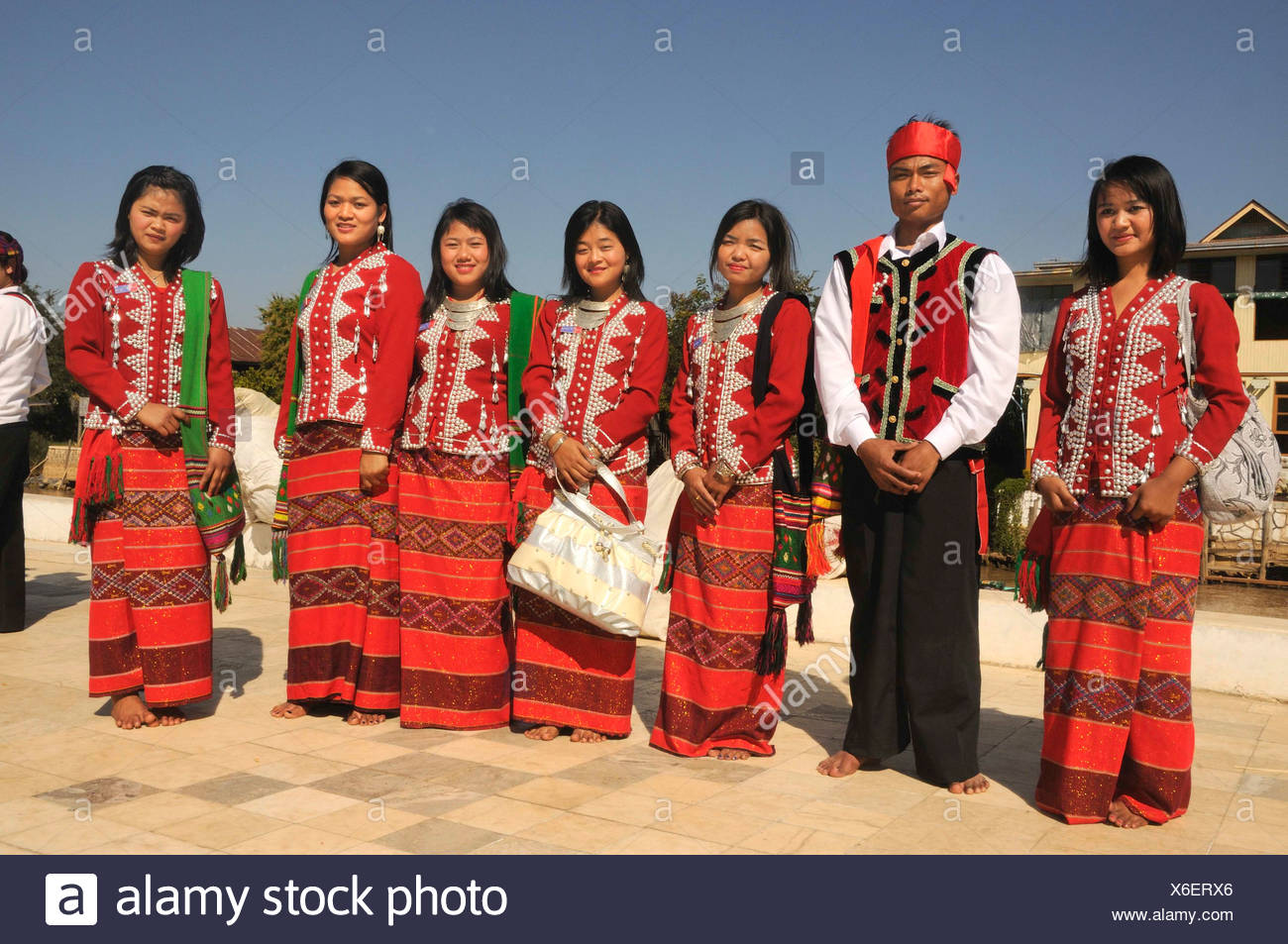 Burmese Traditional Costumes High Resolution Stock Photography and ...