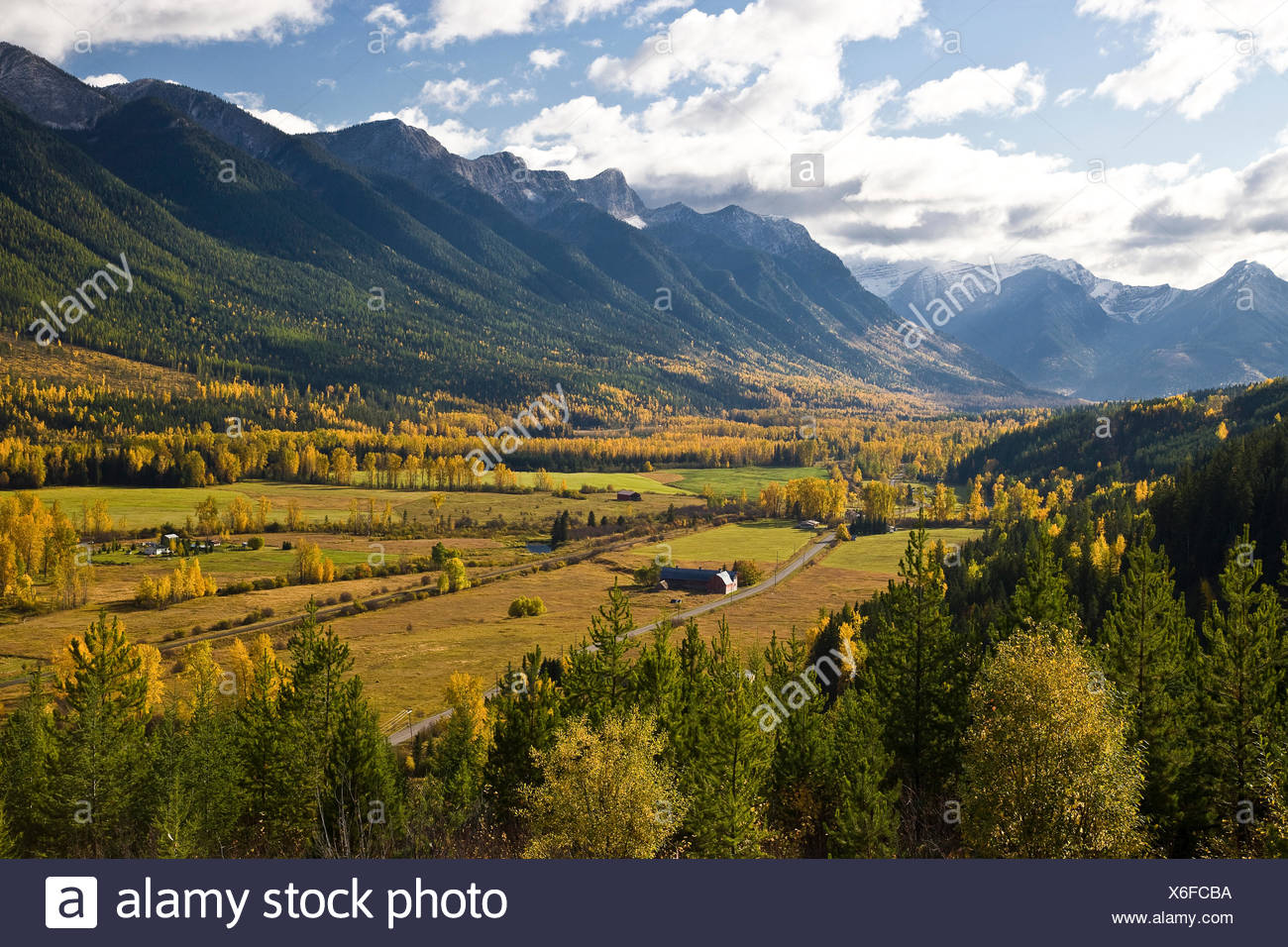 Elk Valley High Resolution Stock Photography and Images - Alamy