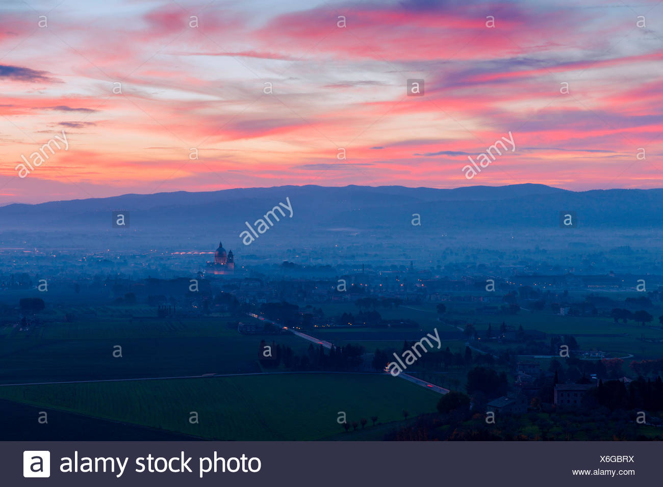Assisi Valley View Of Assisi High Resolution Stock Photography and ...
