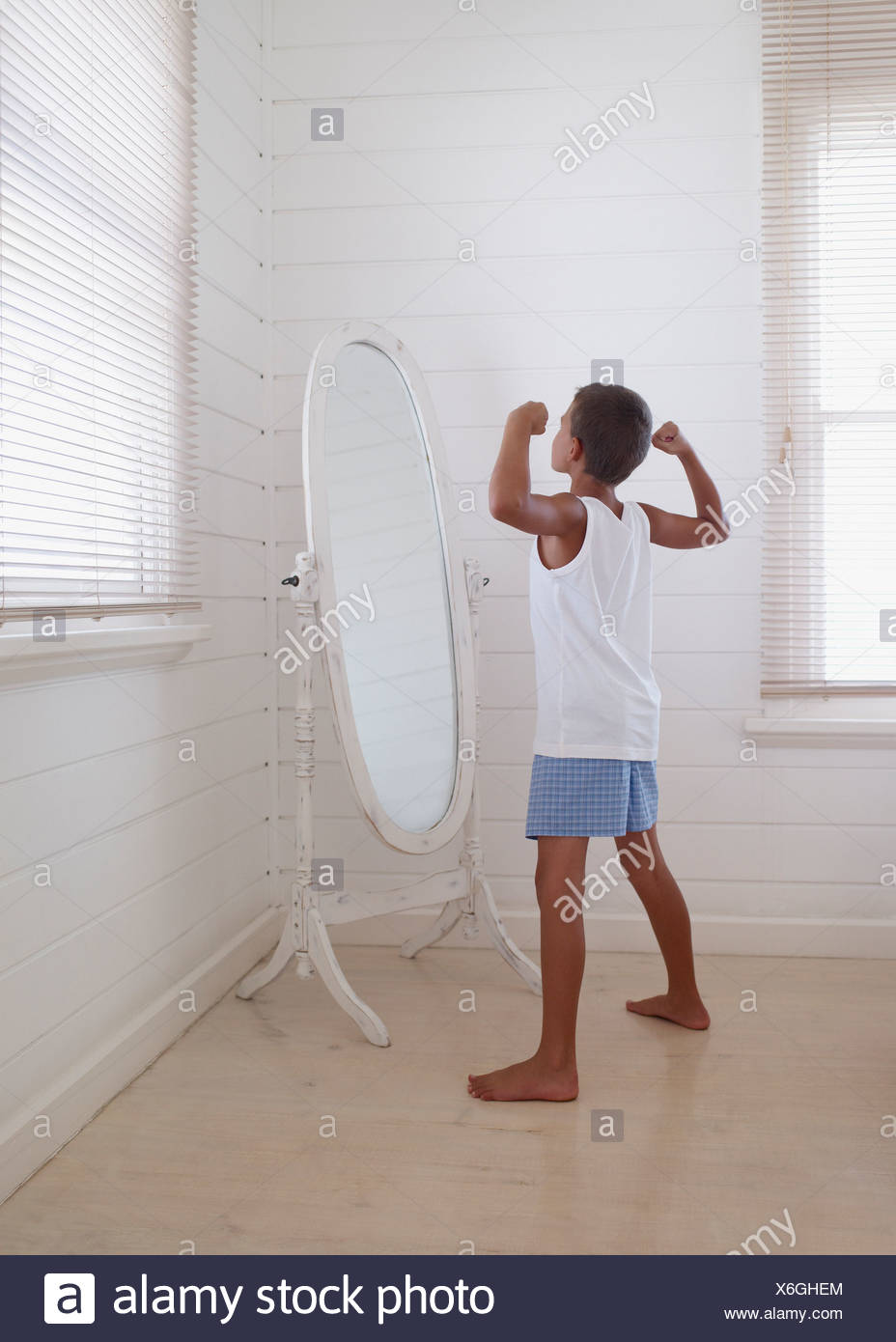 Child Flex Muscle Stock Photos & Child Flex Muscle Stock Images - Alamy
