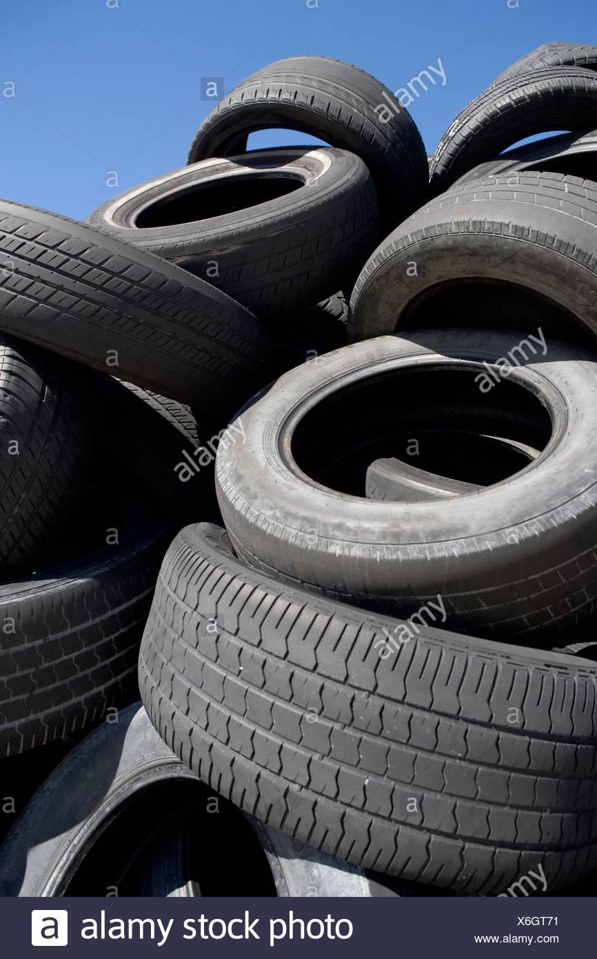 Tyre Pile Scrap High Resolution Stock Photography and Images - Alamy