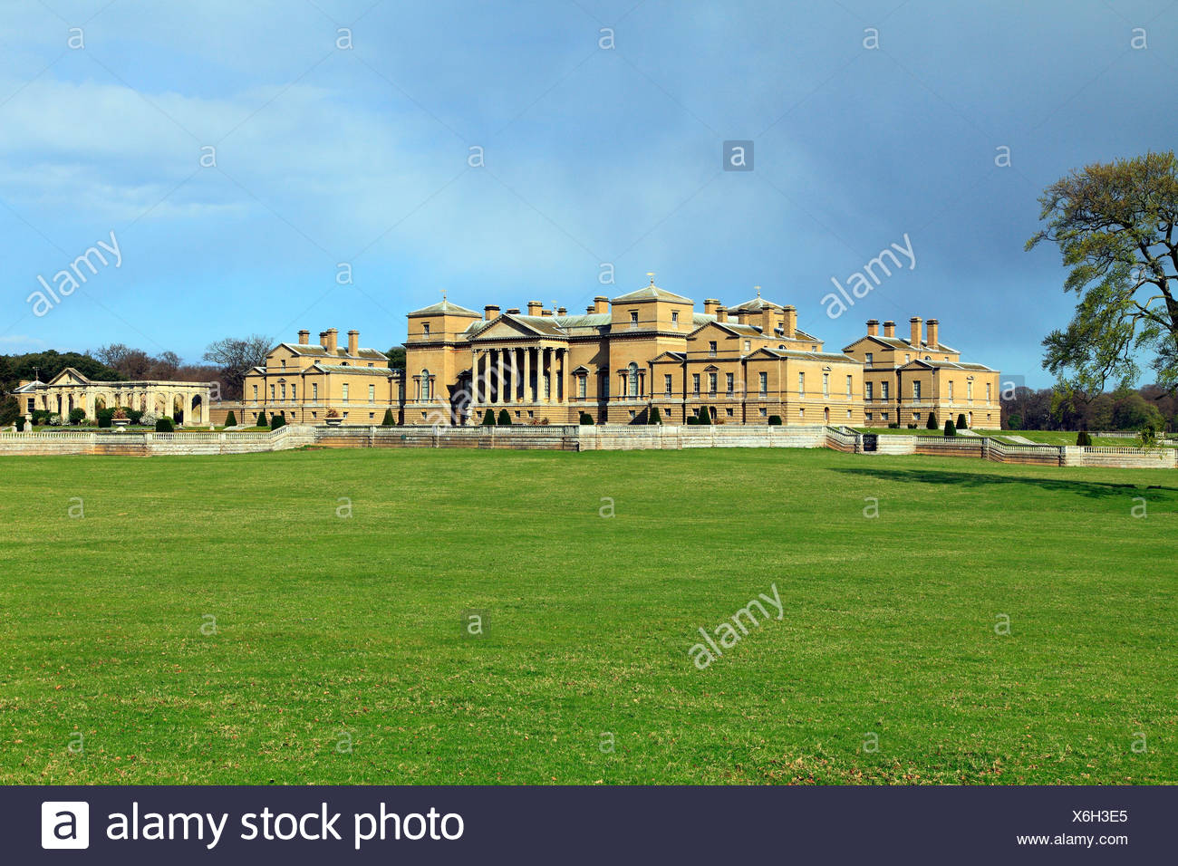 18th Century Mansion High Resolution Stock Photography and Images - Alamy