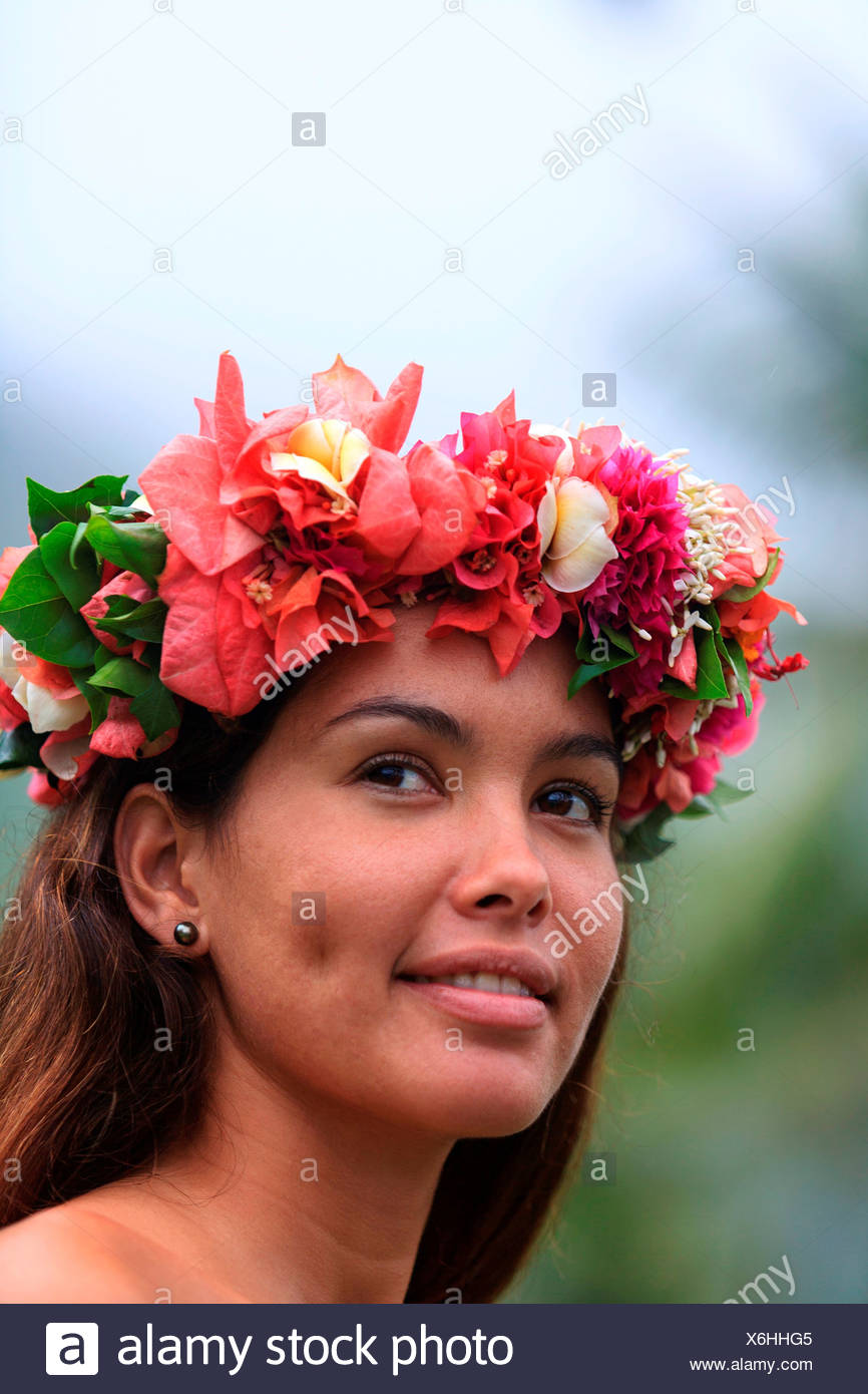 Tahitian Girl French Polynesia Stock Photos & Tahitian Girl French ...