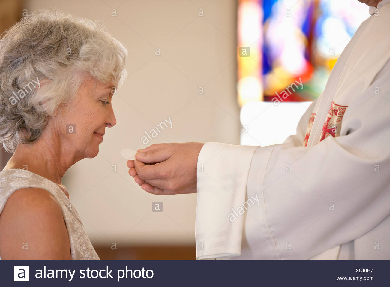 Taking Communion Stock Photos & Taking Communion Stock Images - Alamy