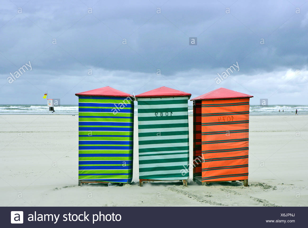 Beach Change Rooms High Resolution Stock Photography and Images - Alamy