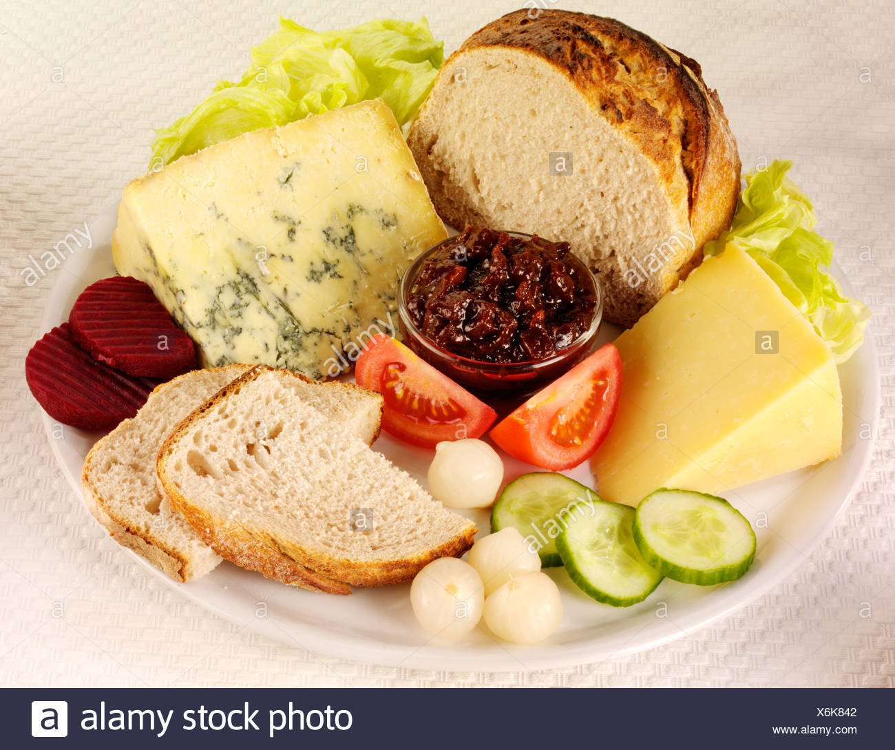 Traditional Ploughmans Lunch High Resolution Stock Photography and ...