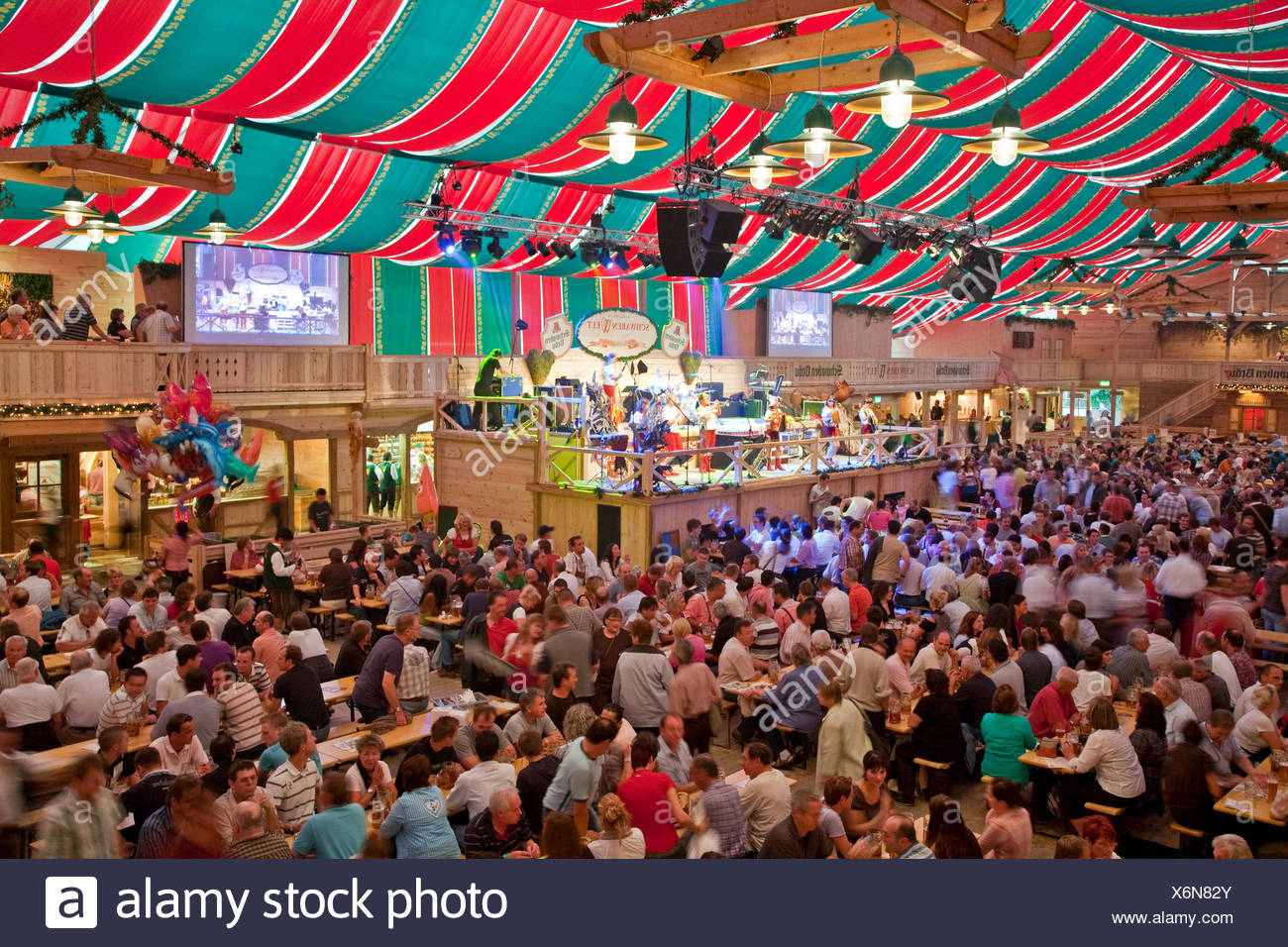Stuttgart Beer Festival Stock Photos & Stuttgart Beer Festival Stock ...