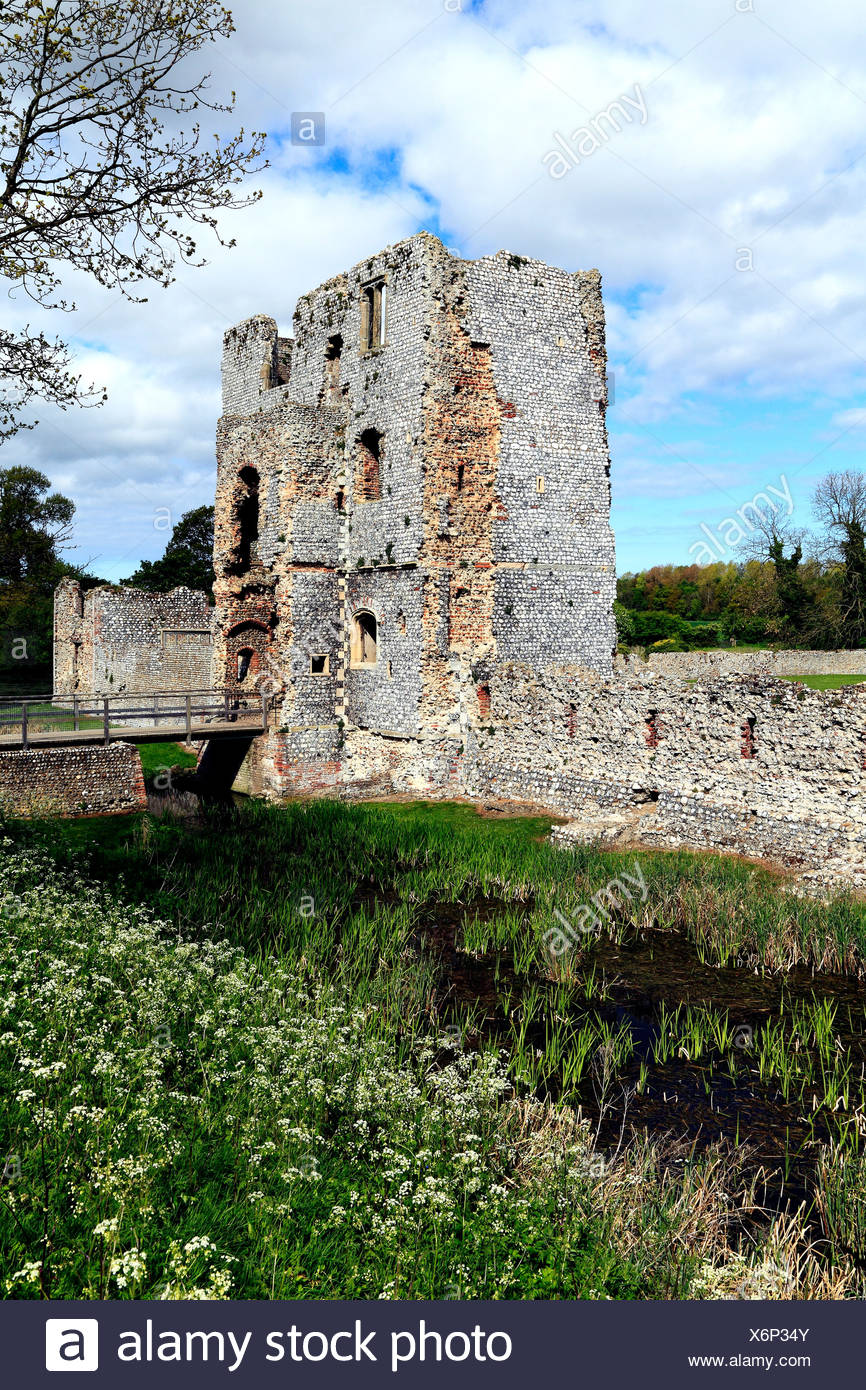Norfolk England Uk English Castles Stock Photos & Norfolk England Uk ...