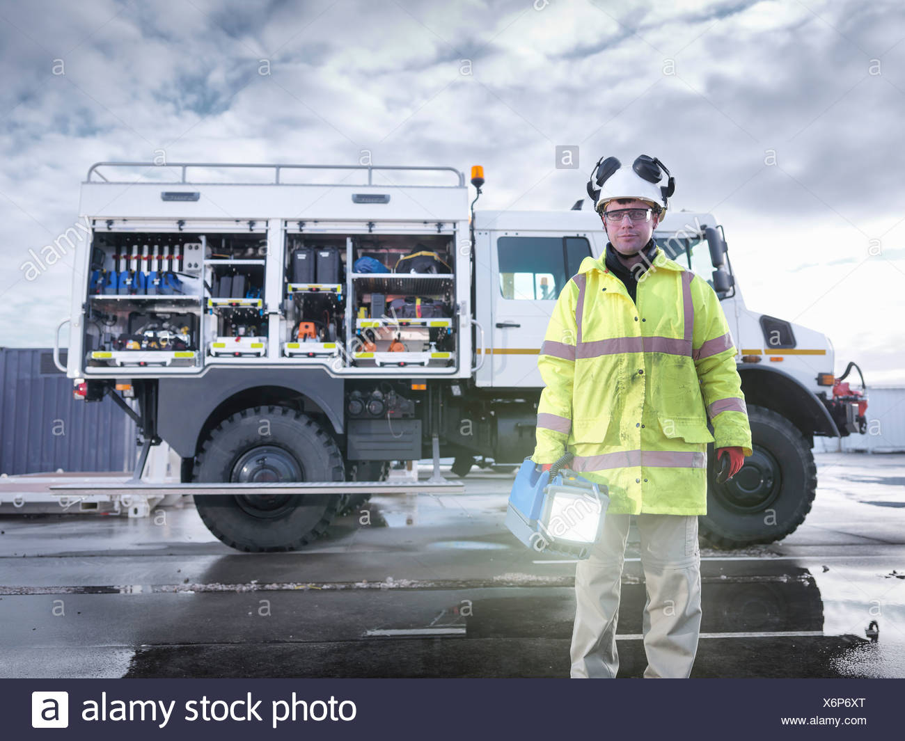 Emergency Vest Stock Photos & Emergency Vest Stock Images - Alamy